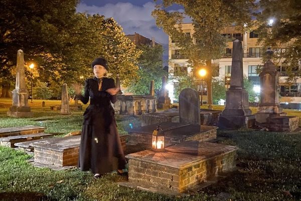 Ghost Tour in Charlotte | Surf Office