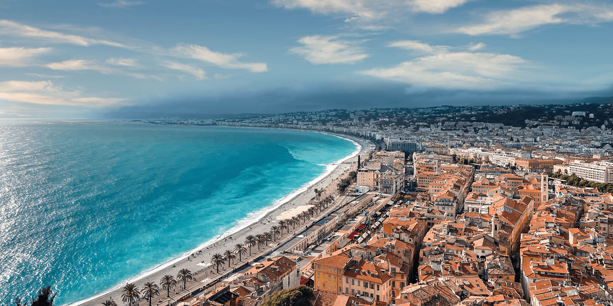 A luxury offsite retreat in Nice | Surf Office