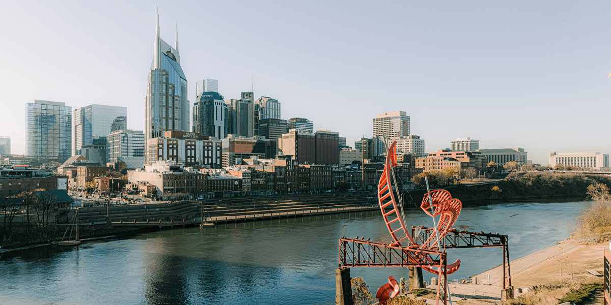 Discover Nashville on an offsite retreat | Surf Office