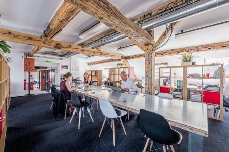 10 Best coworking spaces in Paris, France | Surf Office