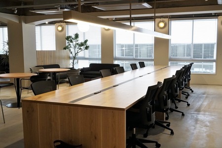 10 Best coworking spaces in Osaka, Japan | Surf Office