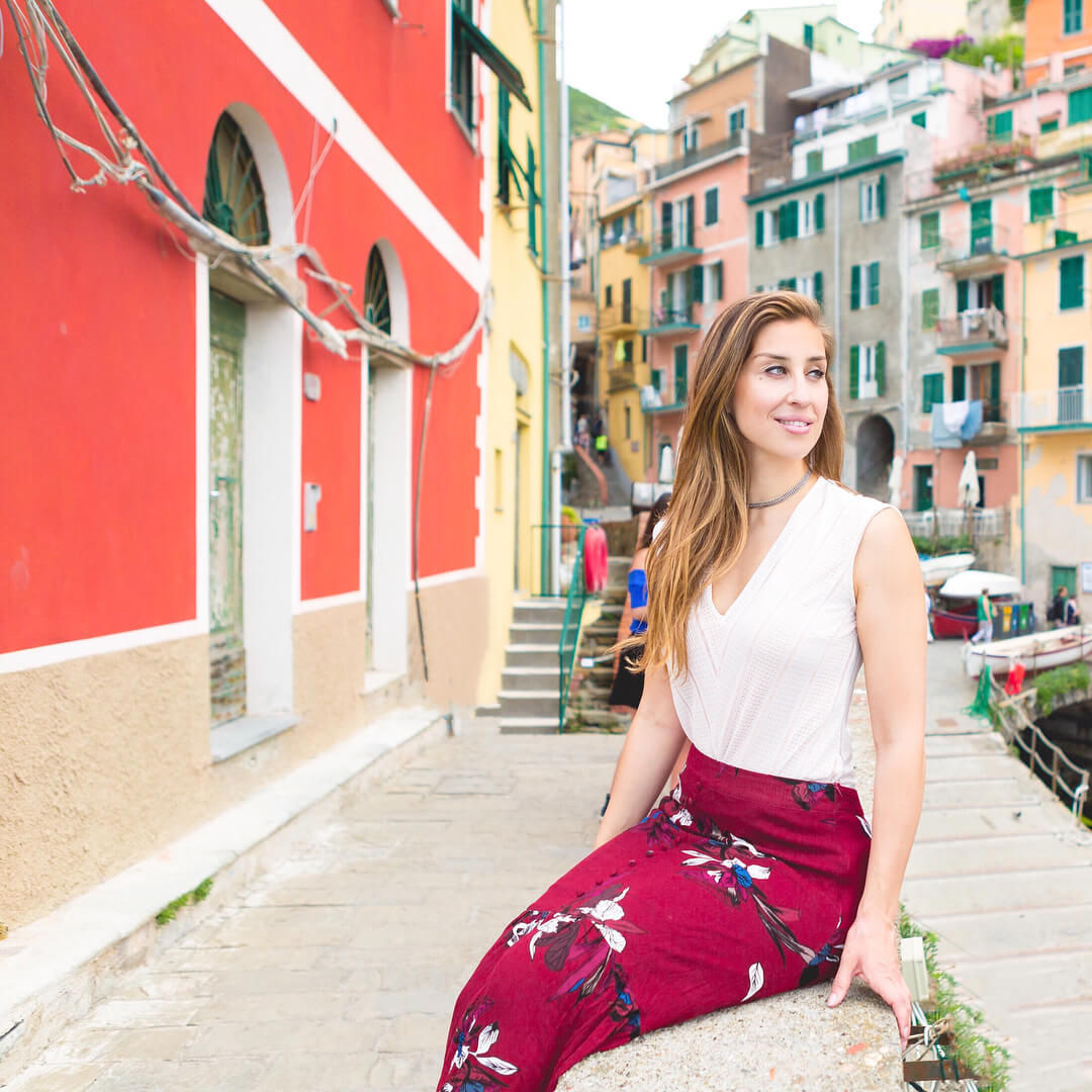 Elise Darma: Building a thriving community in the digital nomad age ...