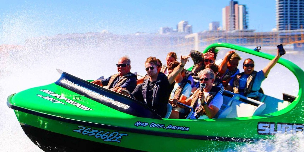 10 Best group team building activities in Brisbane, Australia | Surf Office