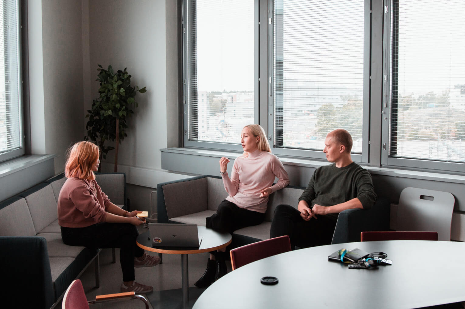 9 Conflict resolution activities for peaceful solutions | Surf Office