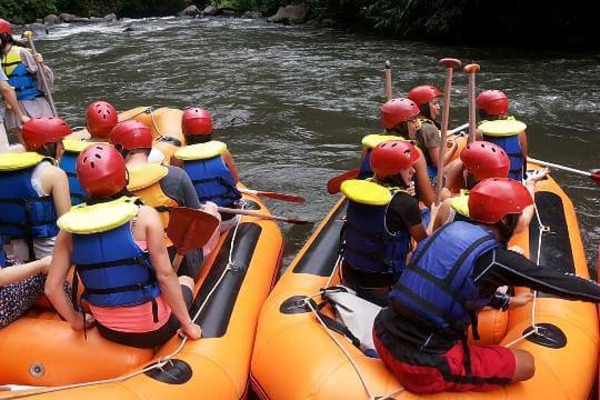 SUP in Bali, group teambuilding activity | Surf Office