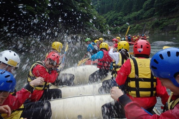 White Water Rafting in Kyoto, group teambuilding activity | Surf Office