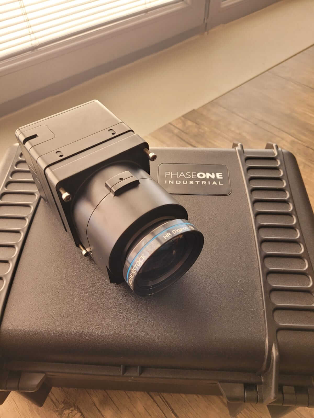 iXM-RS150F | Medium Format Camera