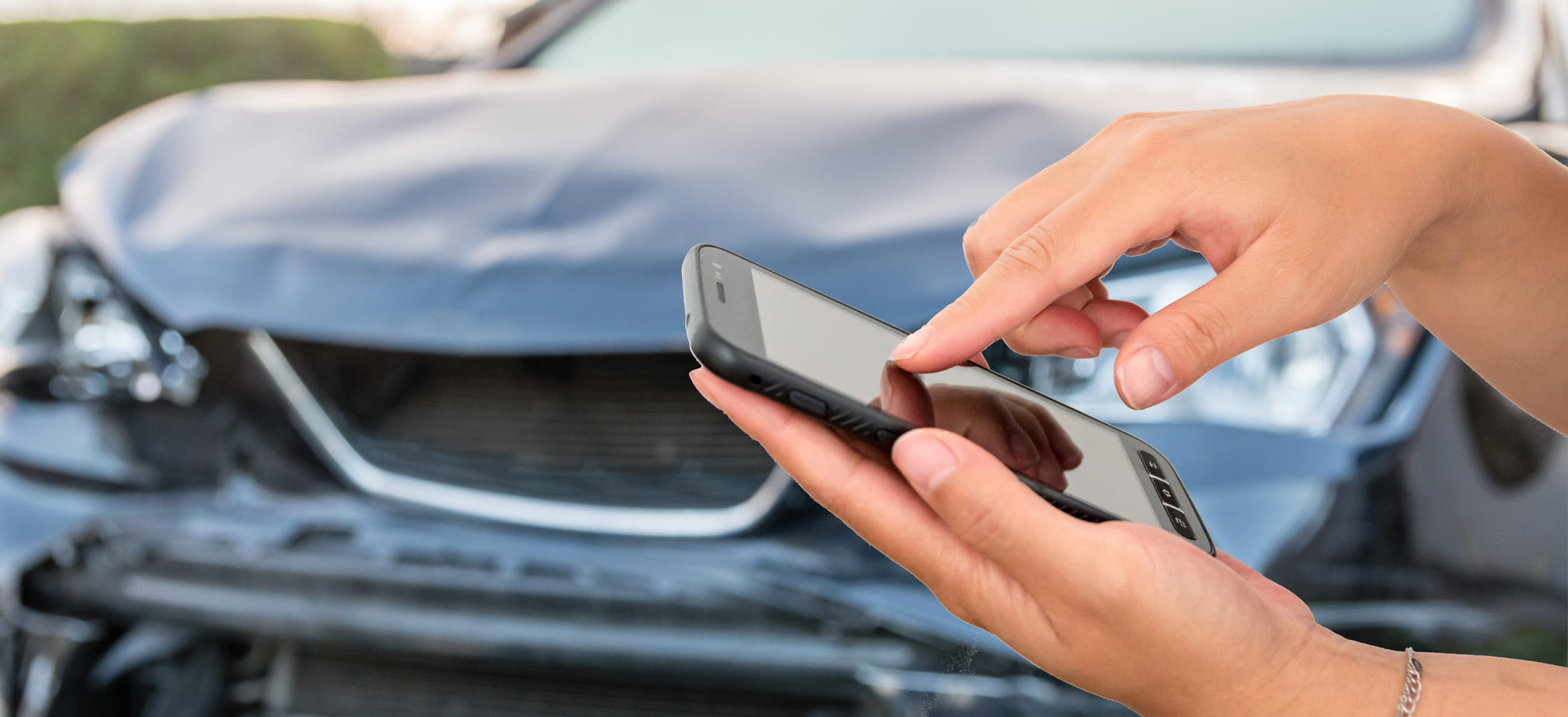 How can AI be used to estimate damage to vehicle bodywork?