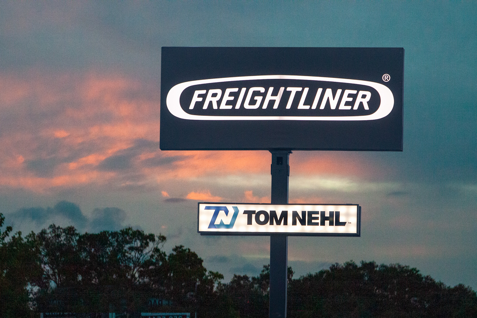 Tom Nehl | Harbinger Sign