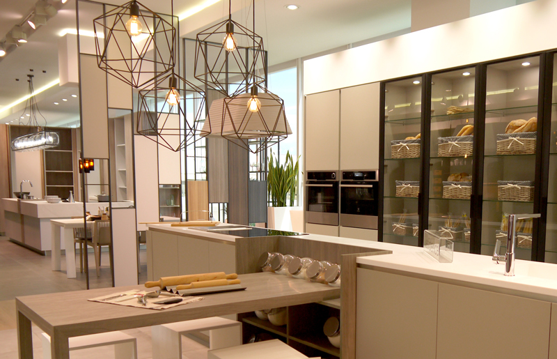 Woking builders visit Porcelanosa | Surrey builders | News & Events