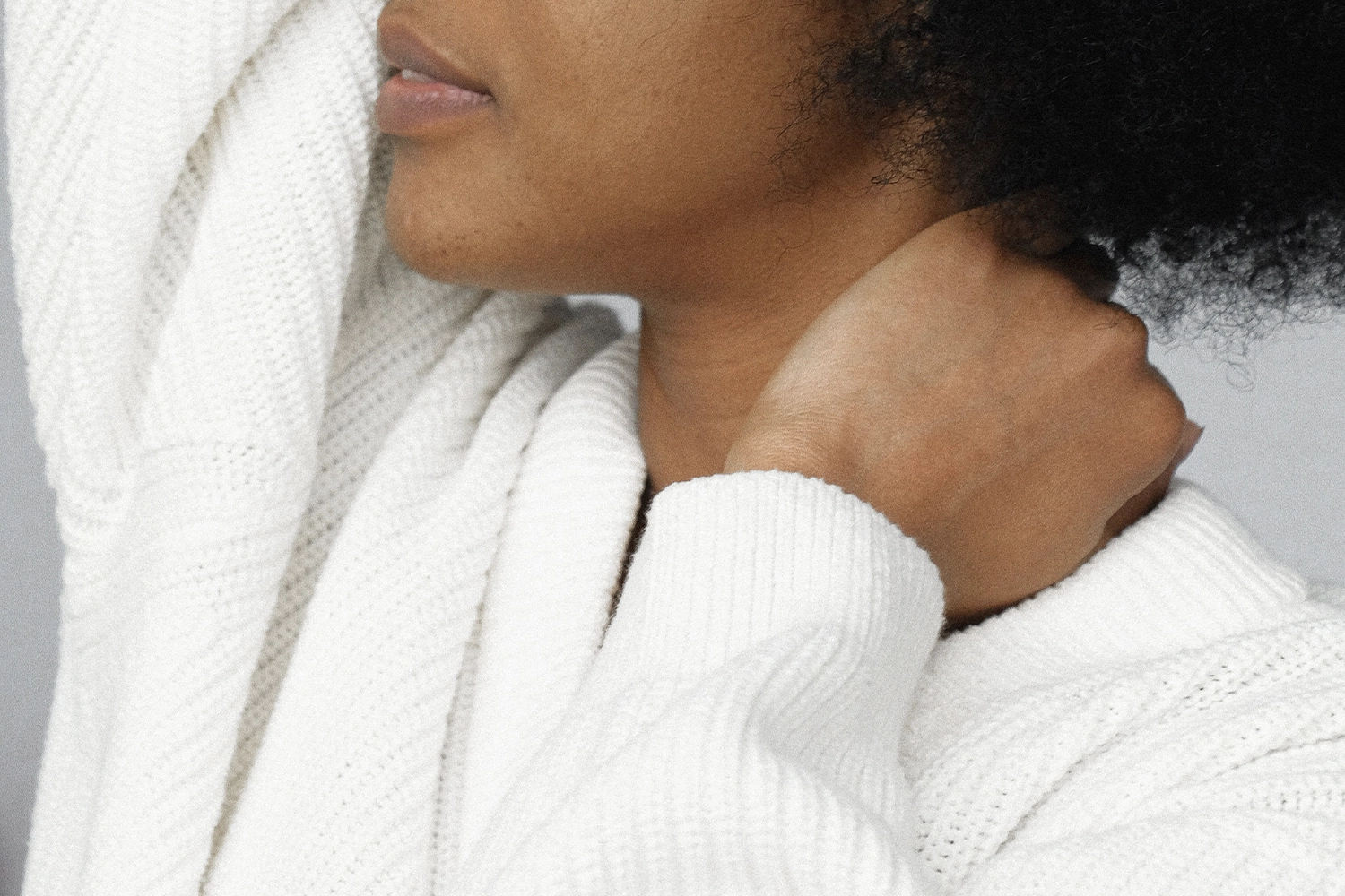 6 Hallmark Symptoms of Psoriasis on the Face