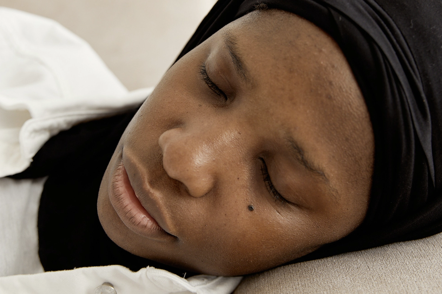 What's That Fuzzy Feeling In Your Head? 7 Warning Signs You Shouldn't ...