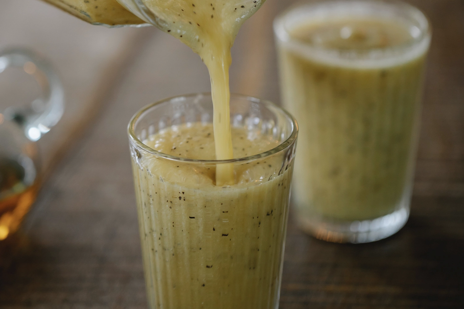 What to Drink With Ulcerative Colitis: A Guide to Healing Liquids