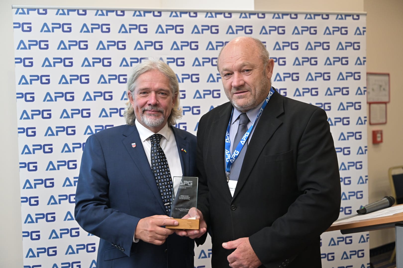 APGEO - Doc. Ing. Václav Čada, CSc. novým čestným členem APG