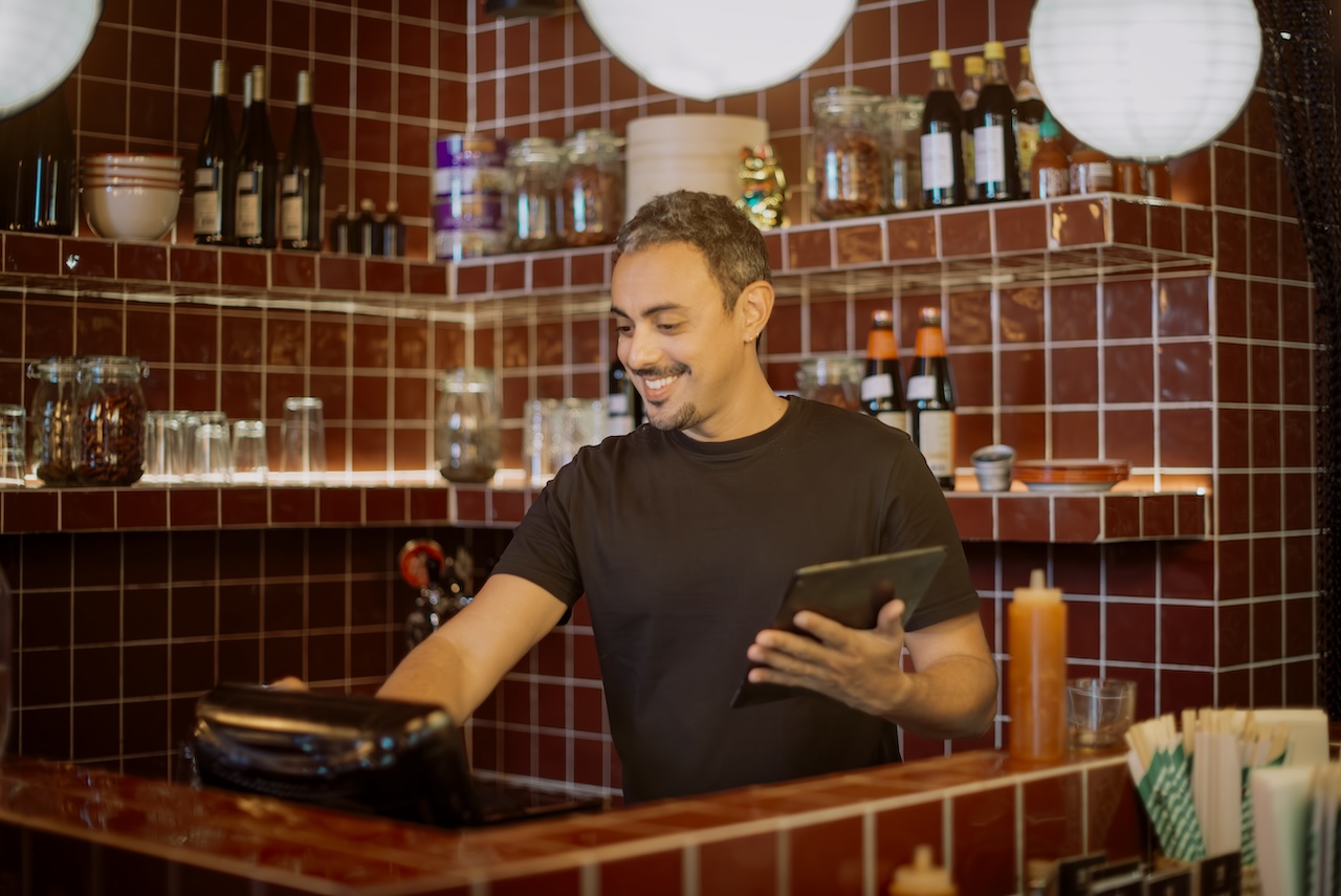 8 idee per attirare nuovi clienti nel tuo ristorante | Coverflex