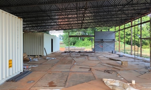 Hybrid Farmhouse Built From Shipping Containers