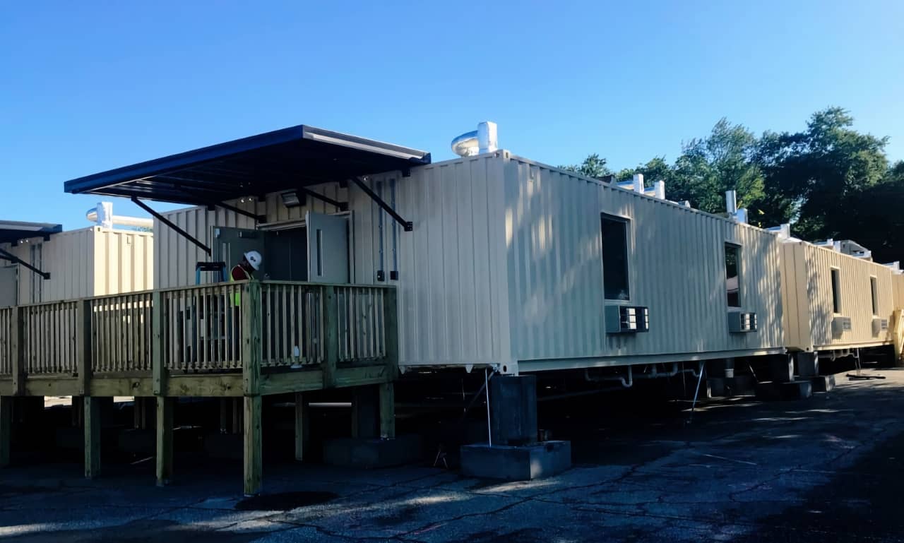 GEMA: Albany's Clinic Built With Shipping Containers