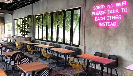 15 Popular Dog Cafes in Singapore | Pawlyclinic