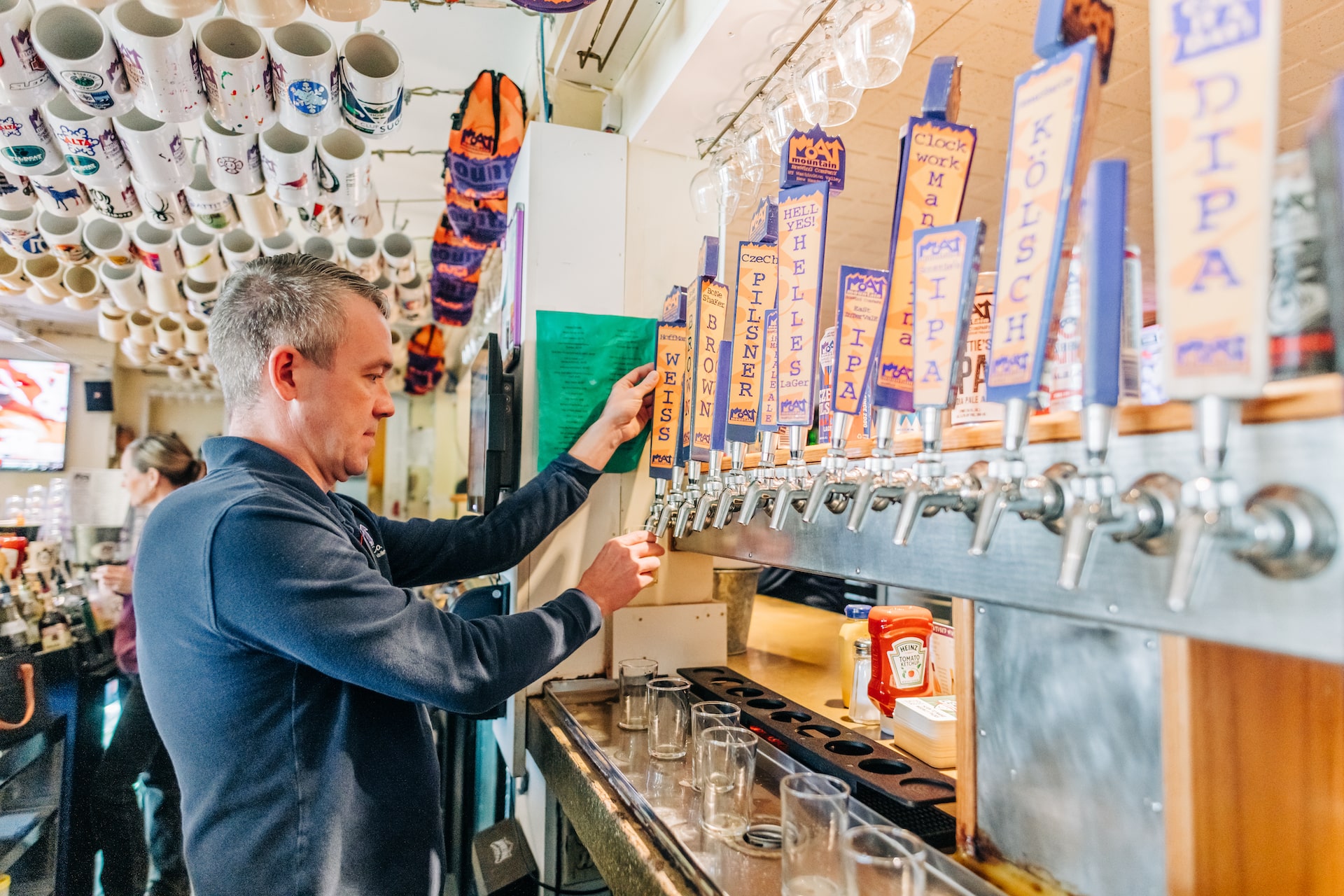 Enjoy a Beer and BBQ at Moat Mountain Smokehouse and Brewing Co ...