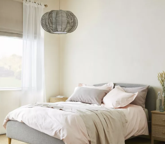 8 Cream bedroom ideas - Create a Cozy Cream & White Bedroom