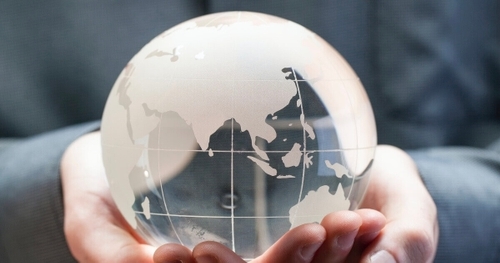 What Are the Benefits and Challenges of Globalization?