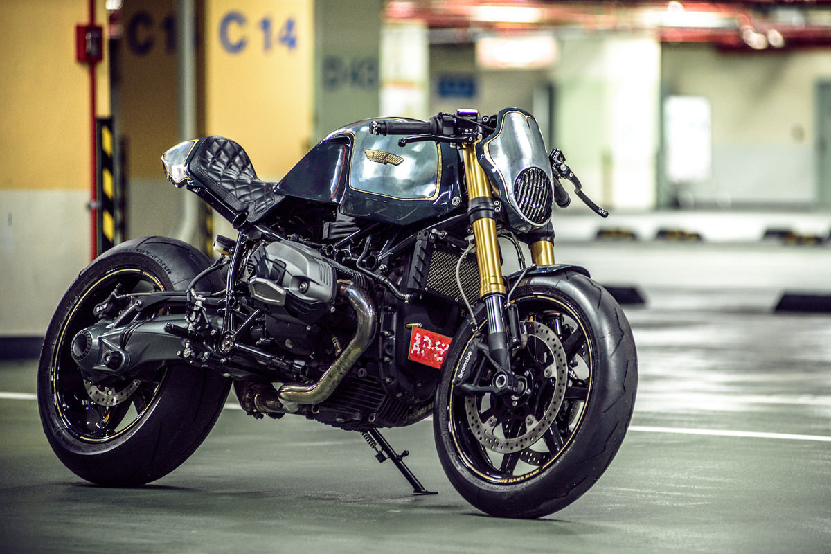 BMW R nine T Custom by ONE HAND MADE | Lanesplitter Garage