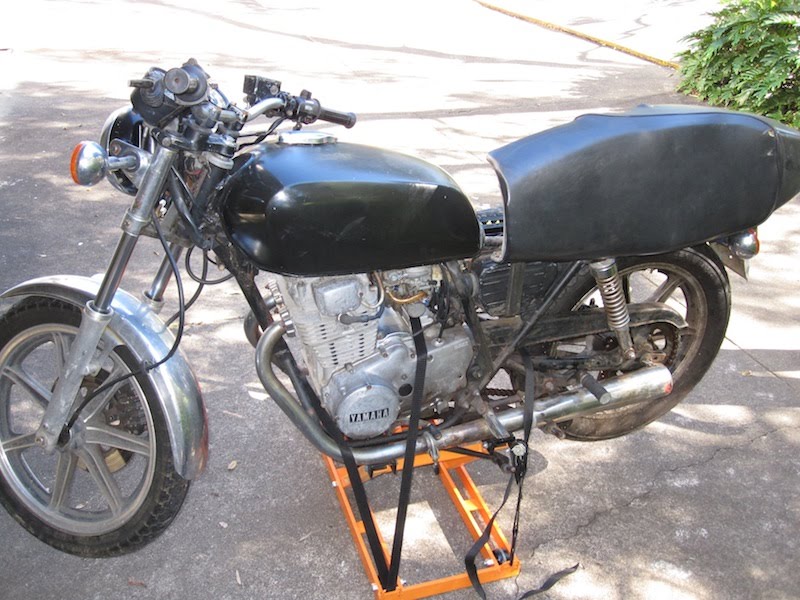 Dismantling a Yamaha XS250 Motorcycle | Lanesplitter Garage