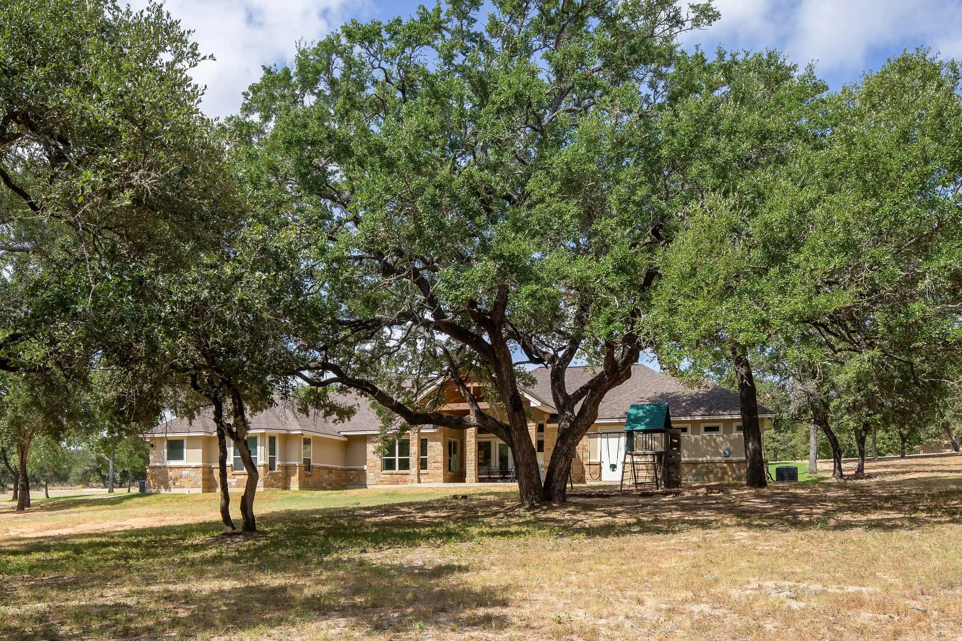 Cover Point: A Sheltered Beauty Photo Tour