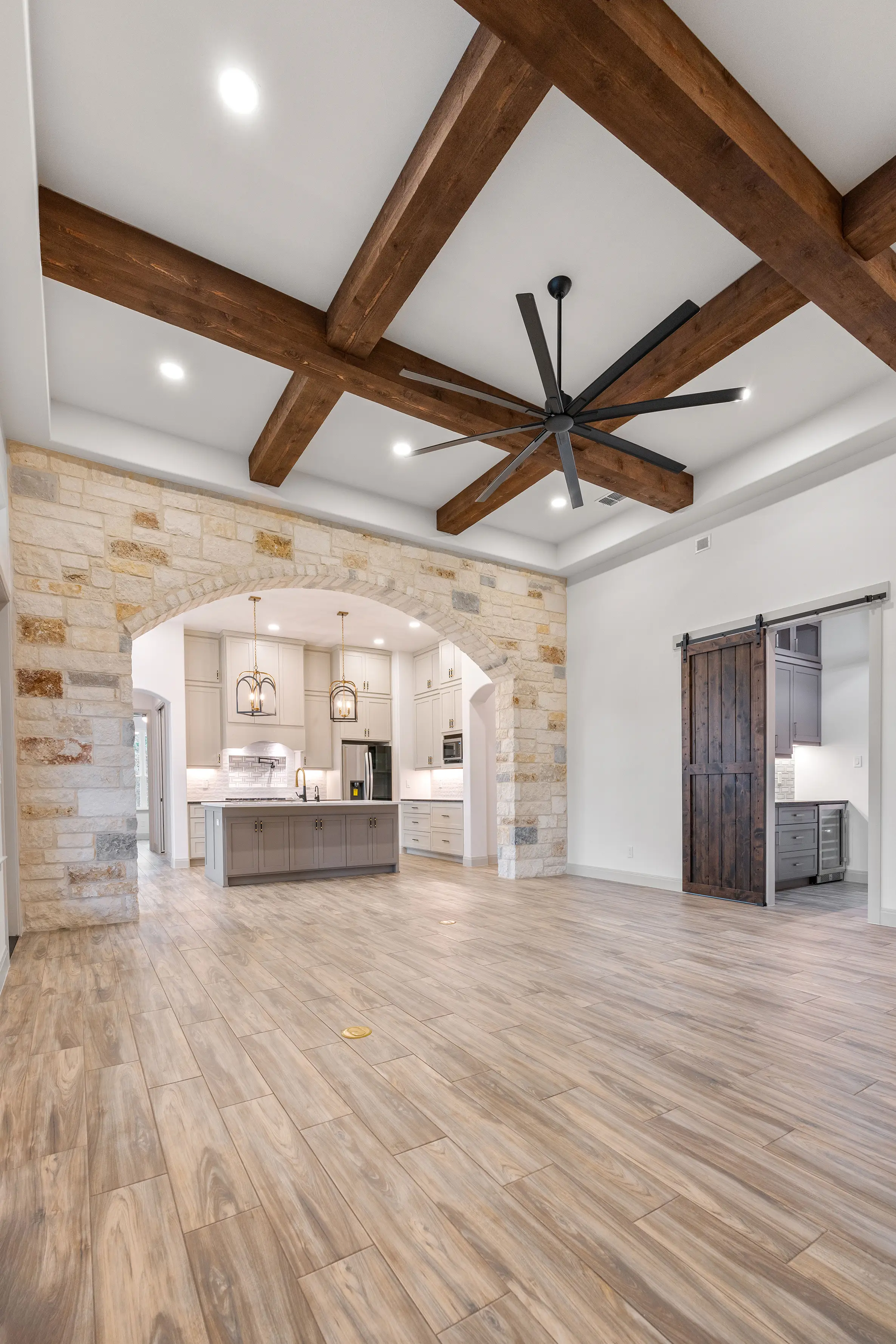 Dream Homes Gallery: Explore Elegant Design & Craftsmanship | KC Custom ...