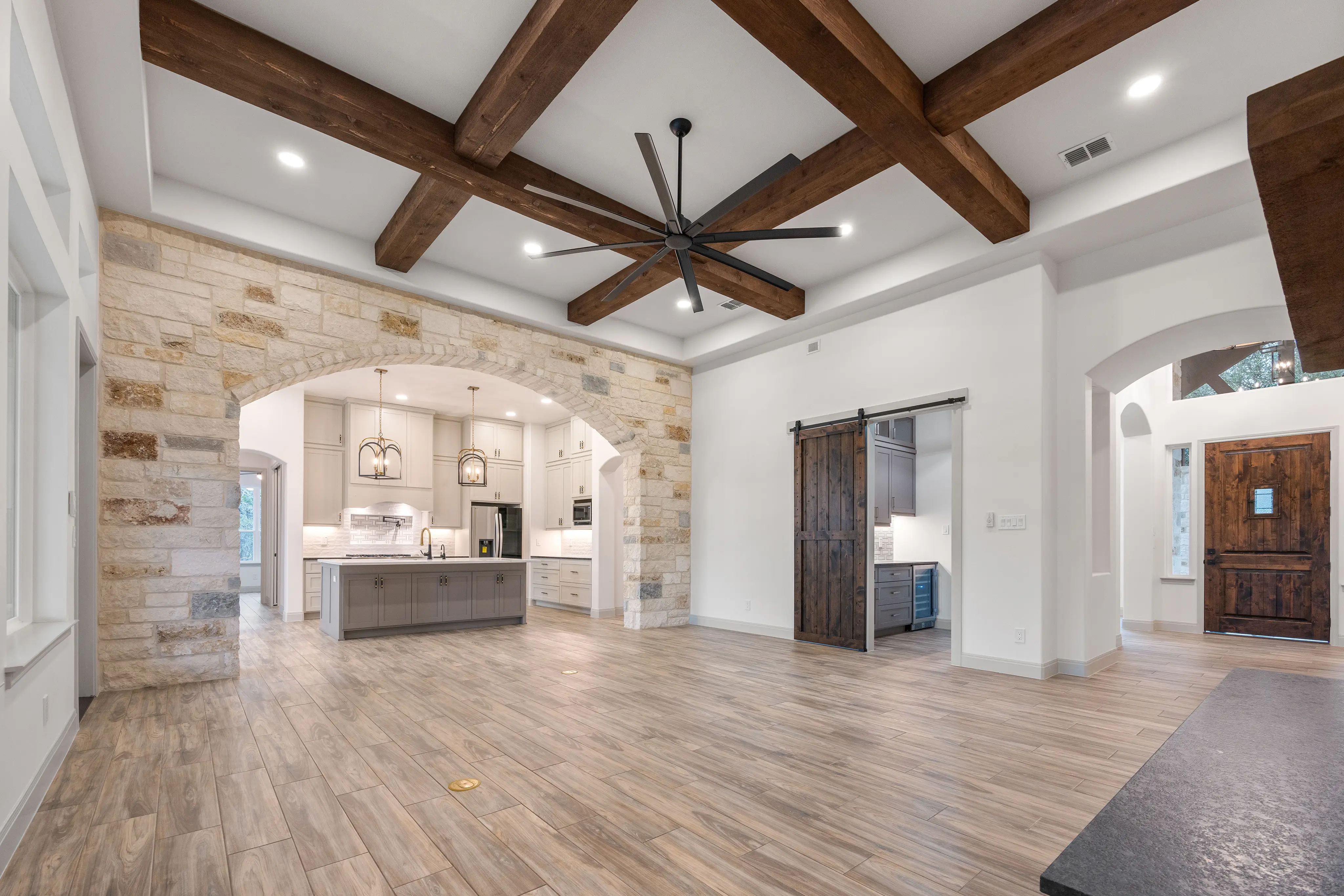 Dream Homes Gallery: Explore Elegant Design & Craftsmanship | KC Custom ...