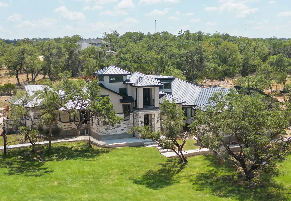 Discover the Charm of Powder Ridge: Image Tour