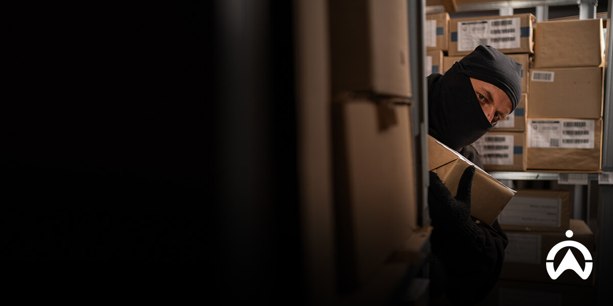 7 Latest Tactics of Cargo Theft and How to Prevent It | Cartrack Singapore