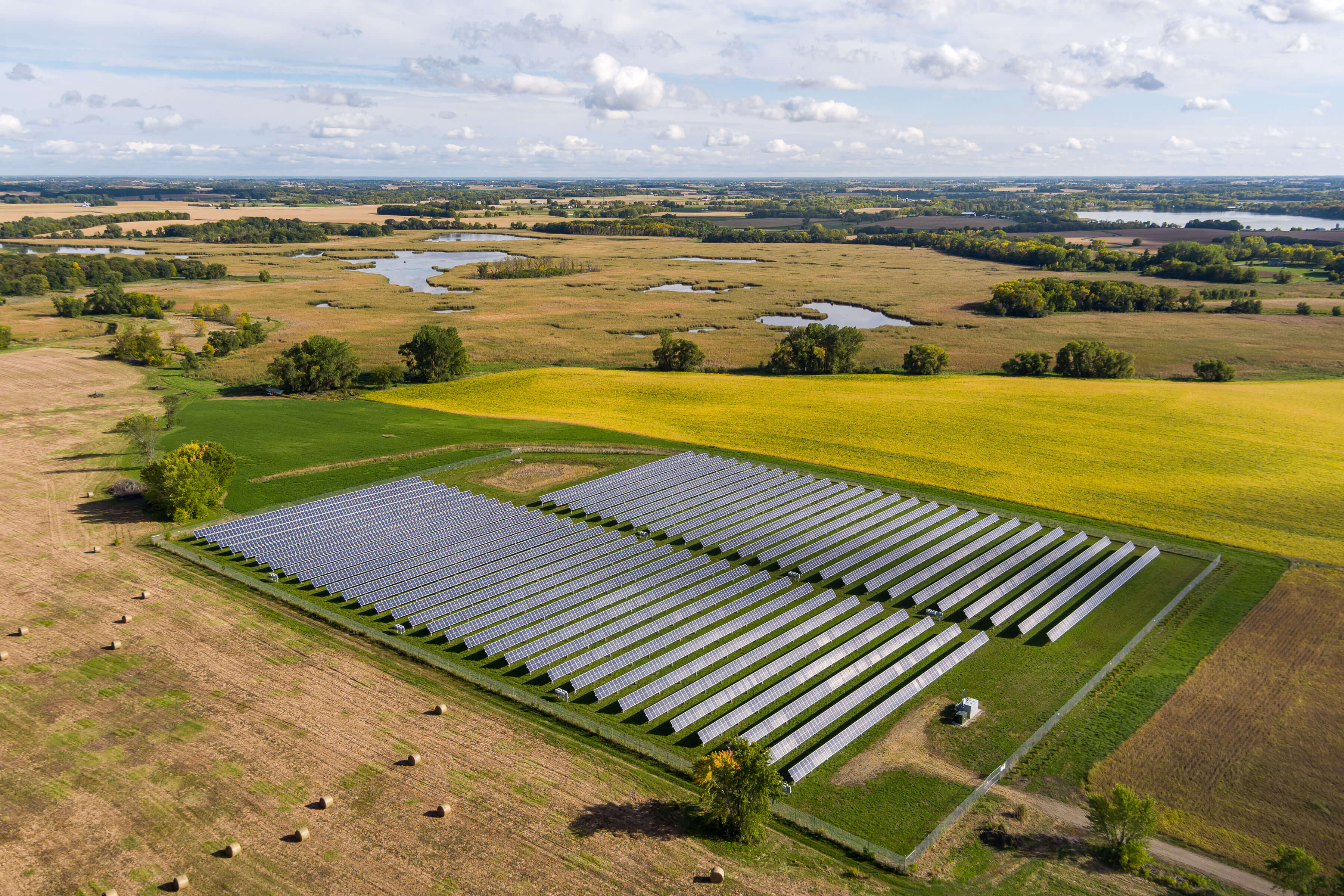 USS Lake Patterson Solar LLC - Community Solar and Storage - US Solar