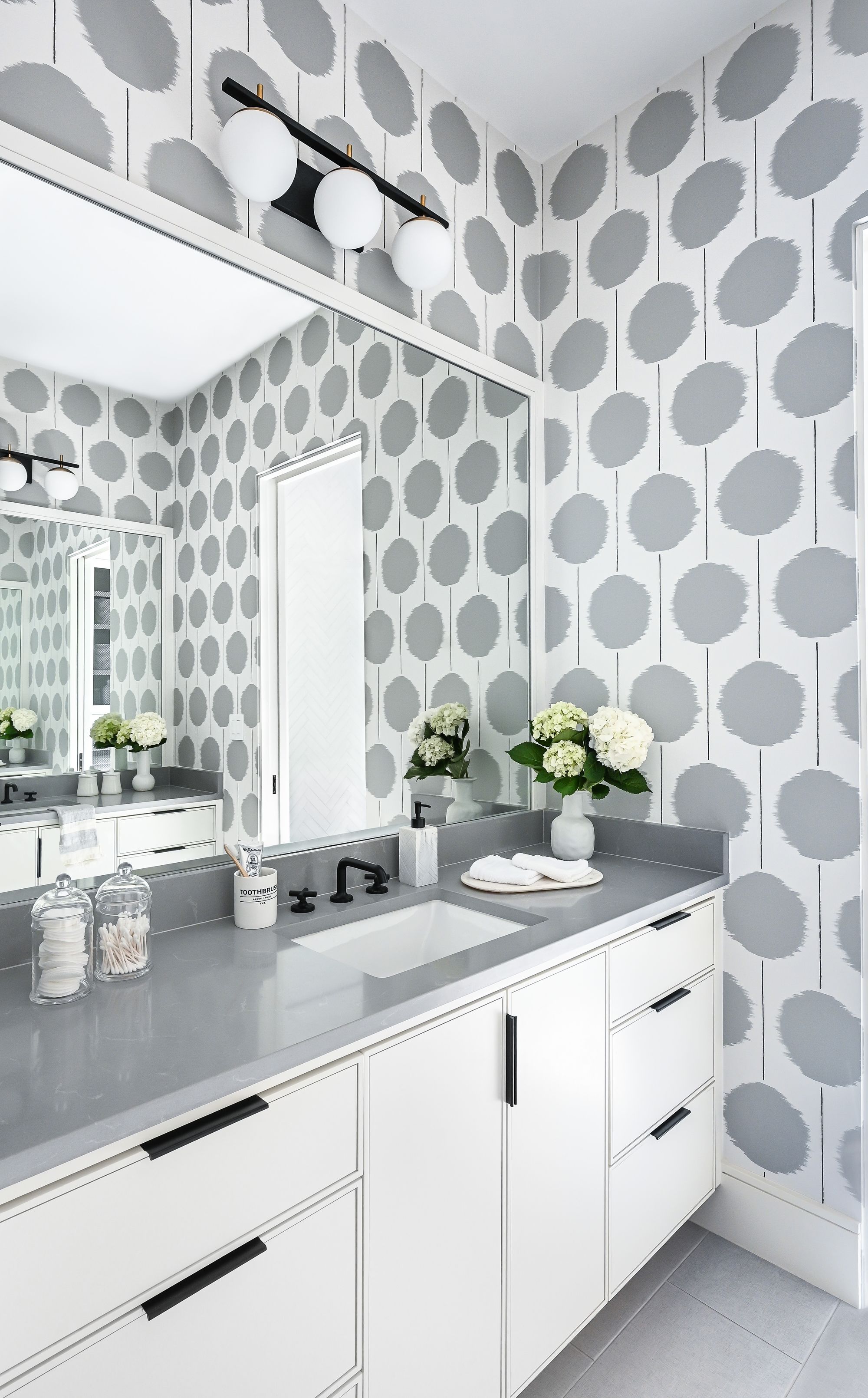 Regentview – Interior Design by MMI Design