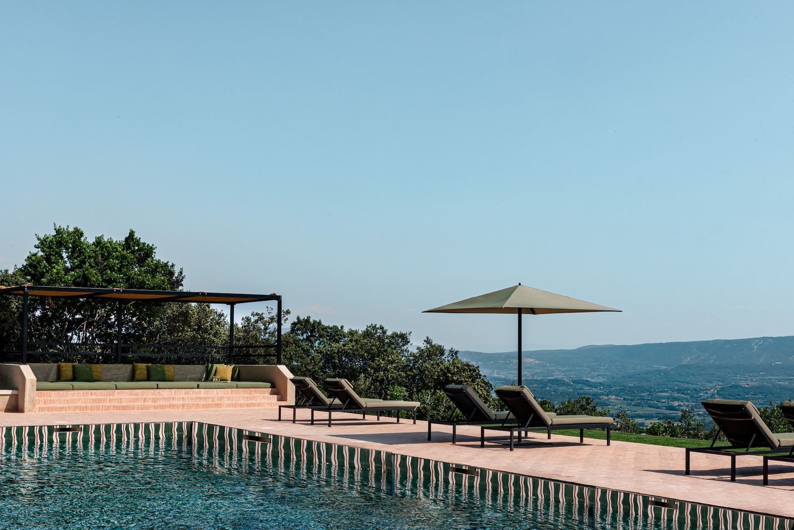 Les Hauts de Gordes - Luxury Bastide
