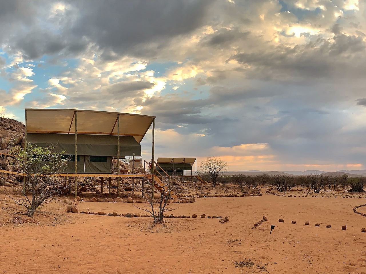 Buruxa Camp, Damaraland | Namibia Tours & Safaris