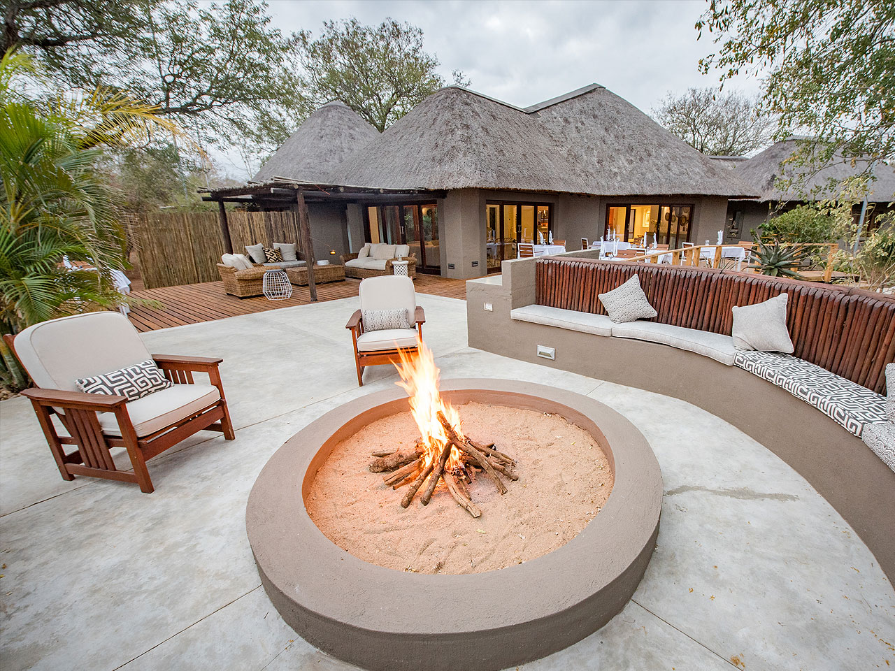 Unembeza Boutique Lodge & Spa, Kruger National Park | Namibia Tours ...