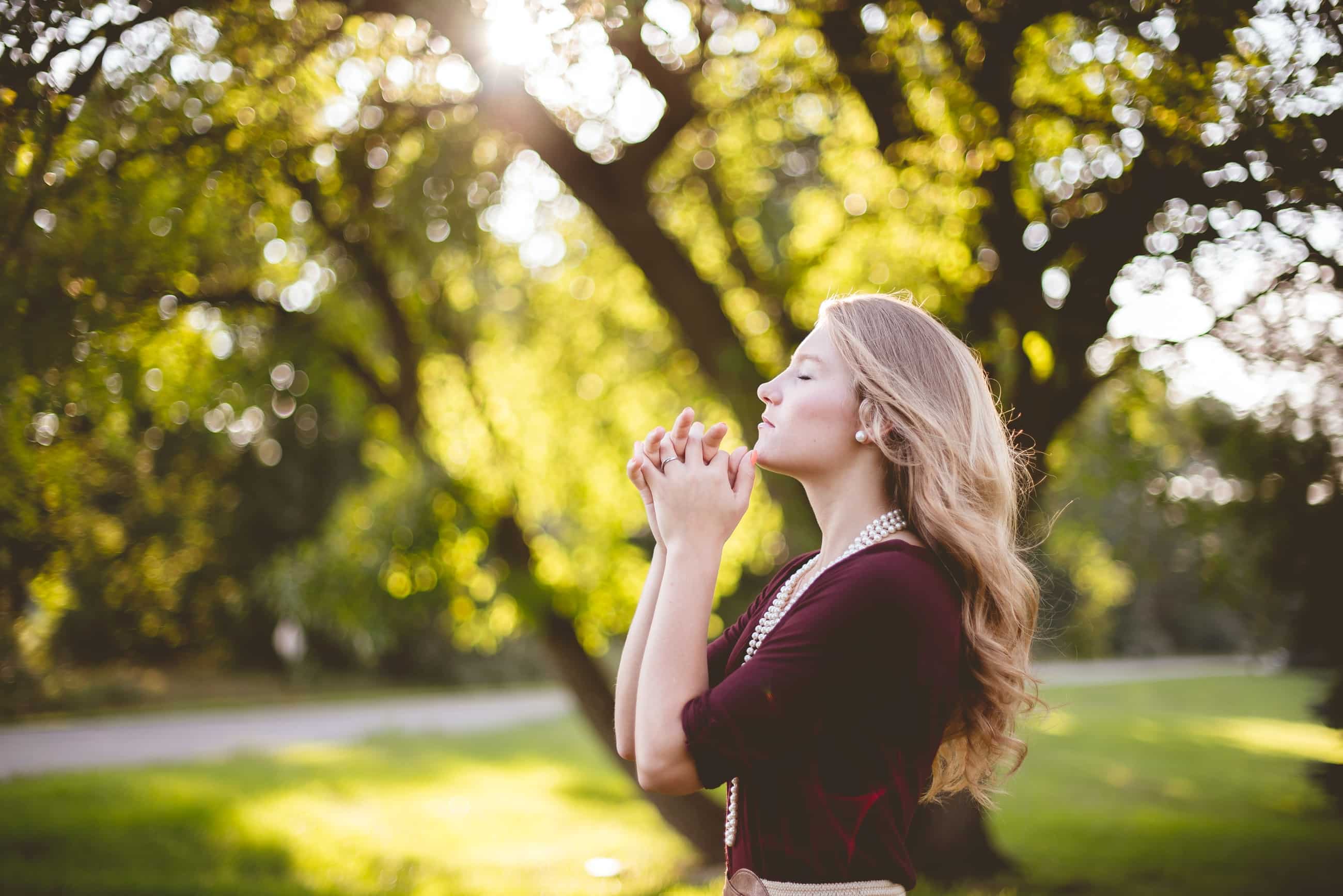 Short prayers to connect with God | Pray.com