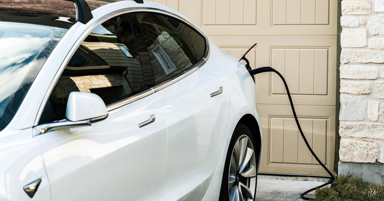 How Much Electricity Does A Tesla Use CarShtuff