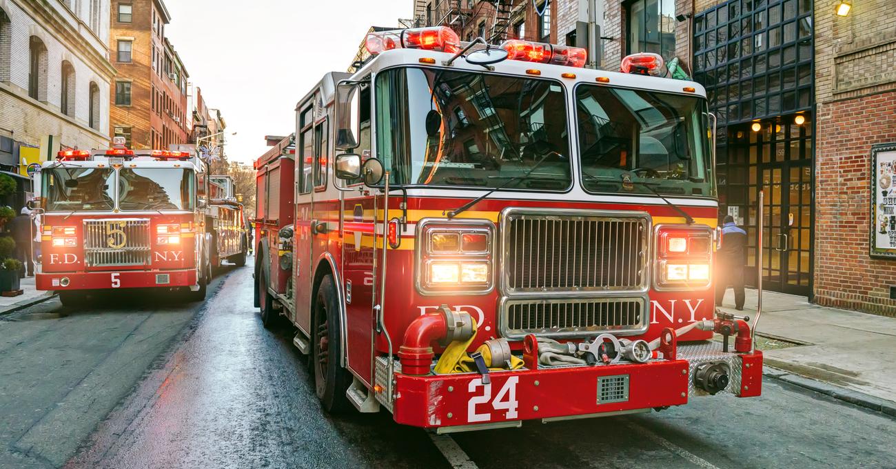 What Is The Turning Radius On A Backing Up Fire Truck?