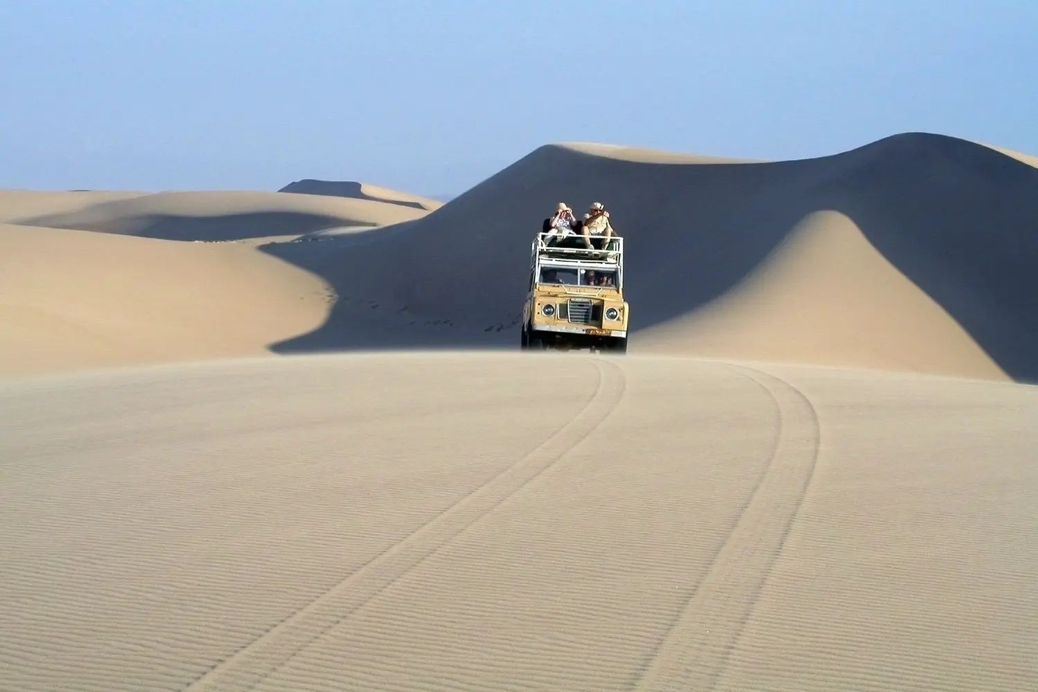 Skeleton Coast Safaris | Travel Idea
