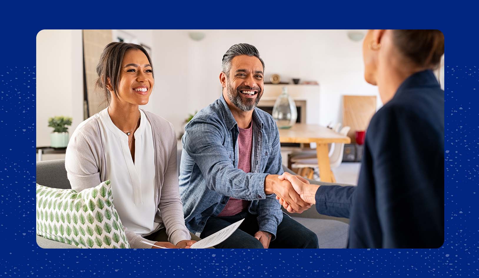 How to improve the insurance policy renewal process | EasySend