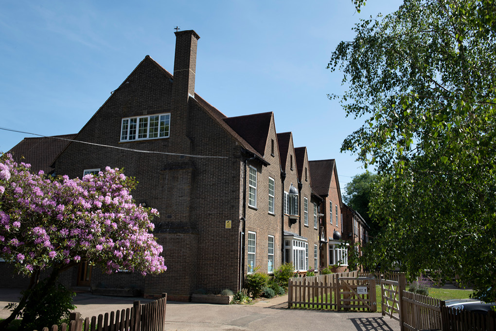 Chinthurst School | Day Camps in Tadworth | Camp Beaumont