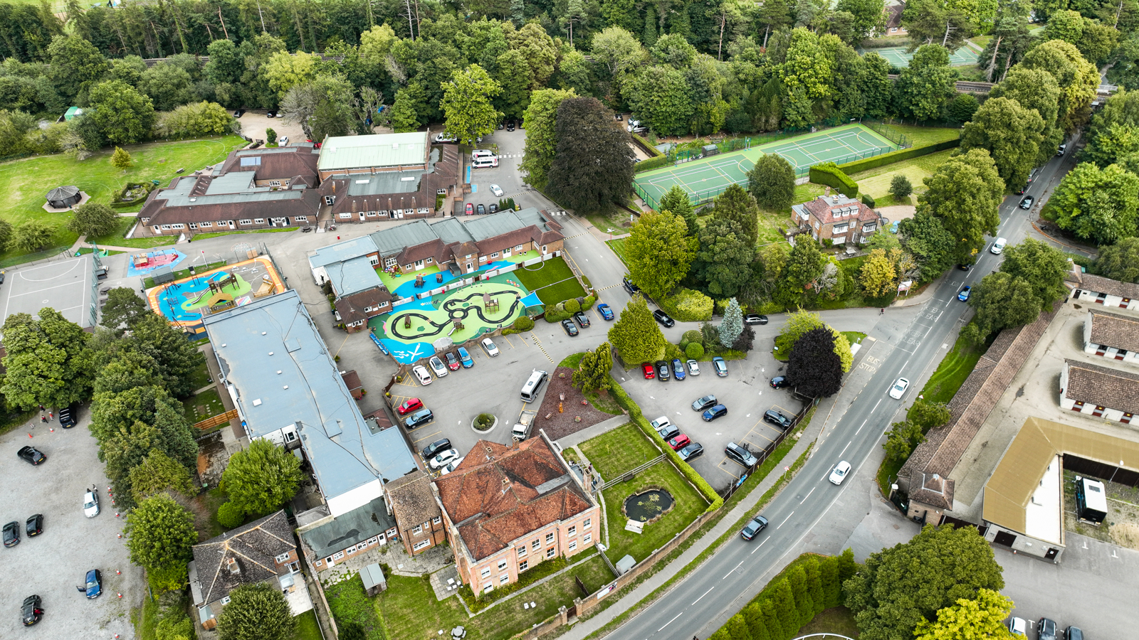 Lingfield College Prep And Nursery School Day Camps In Tandridge 