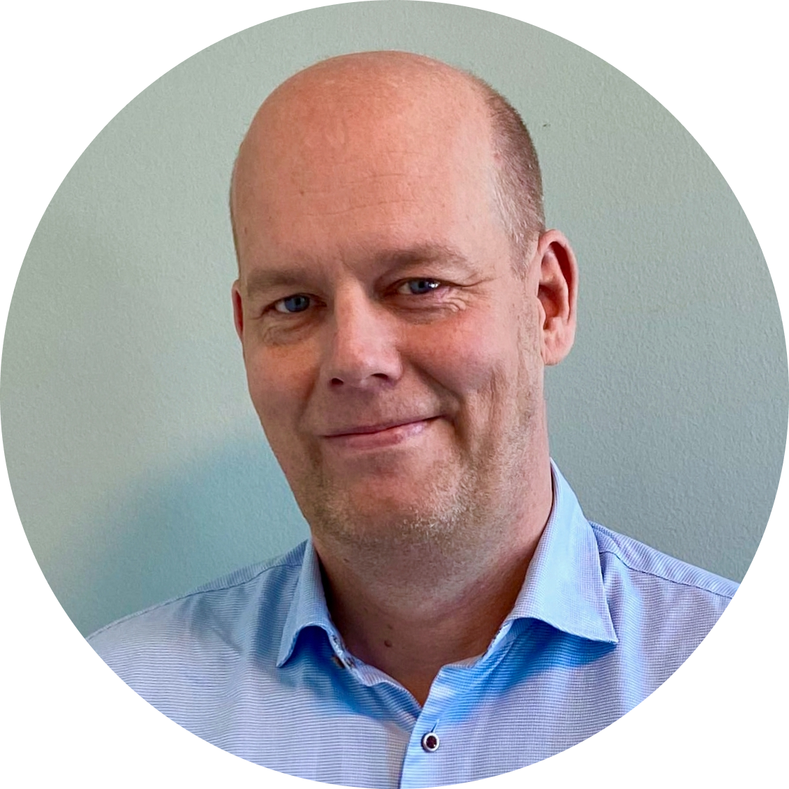 Energy Machines – Contact