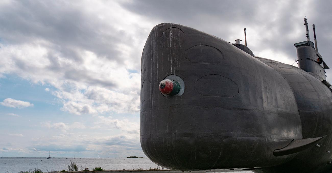 How Deep Can A U-Boat Dive? | LakeWizard