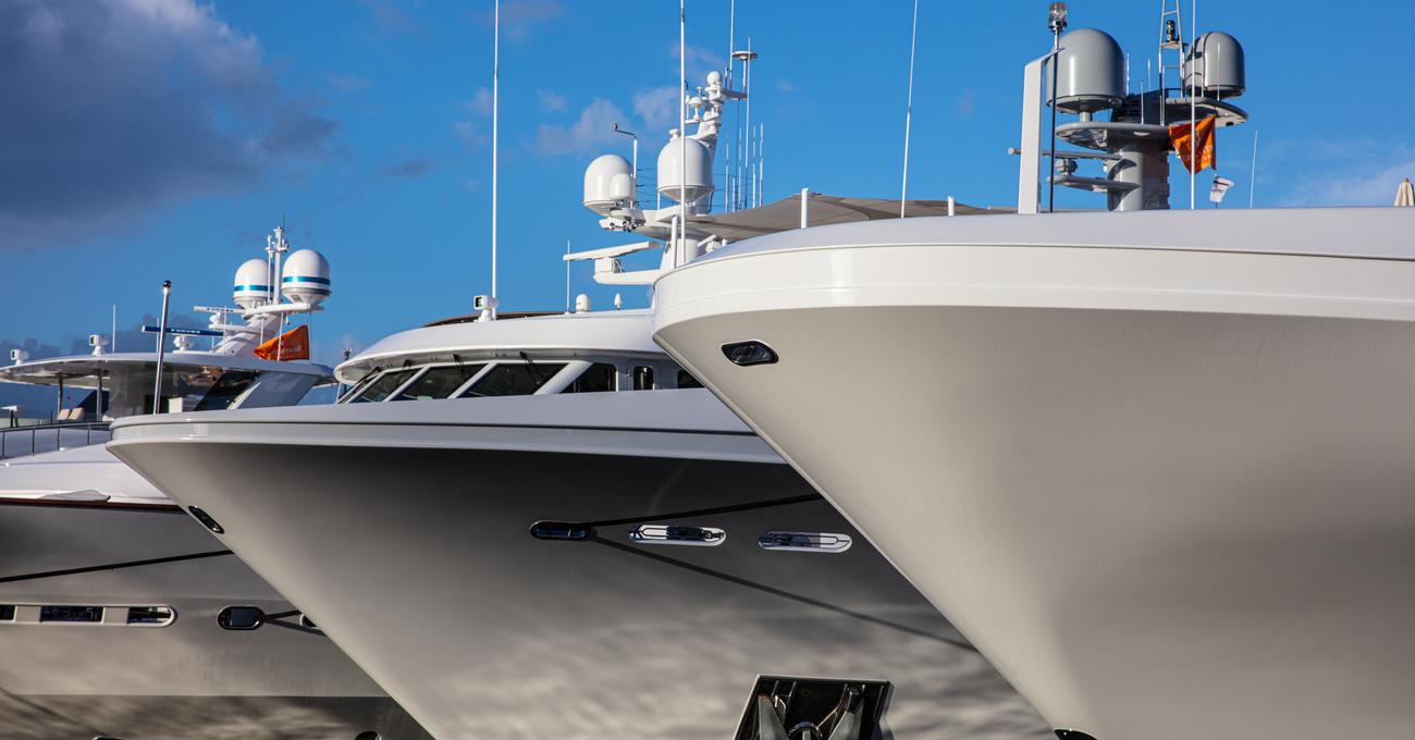 Best Way To Bring Your Boat To A Stop | LakeWizard