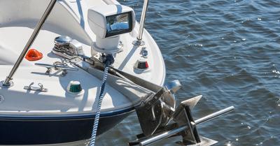 How Does A Boat Anchor Work? | LakeWizard