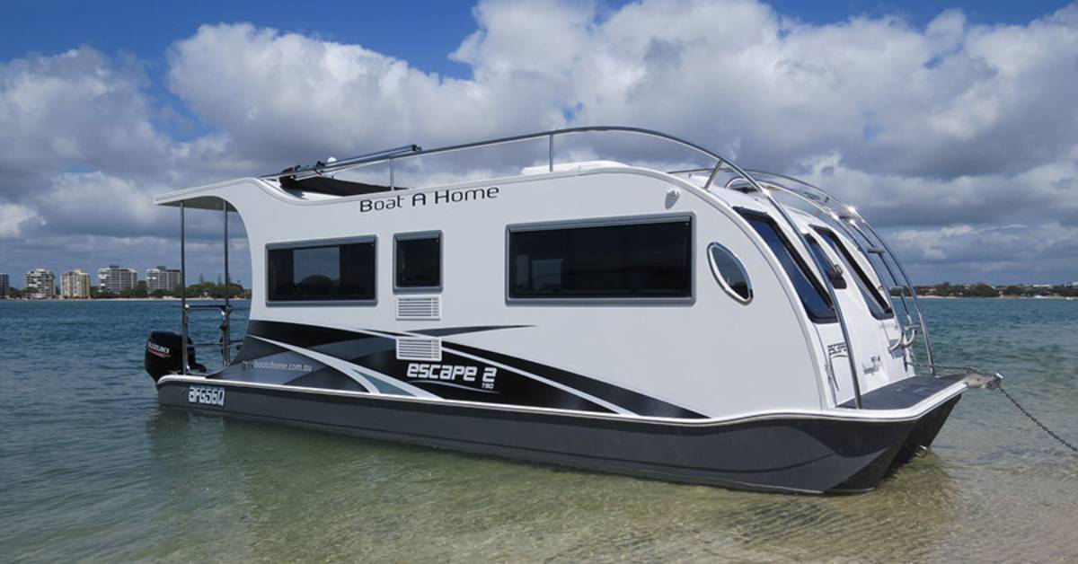 Best Trailerable Houseboats | LakeWizard