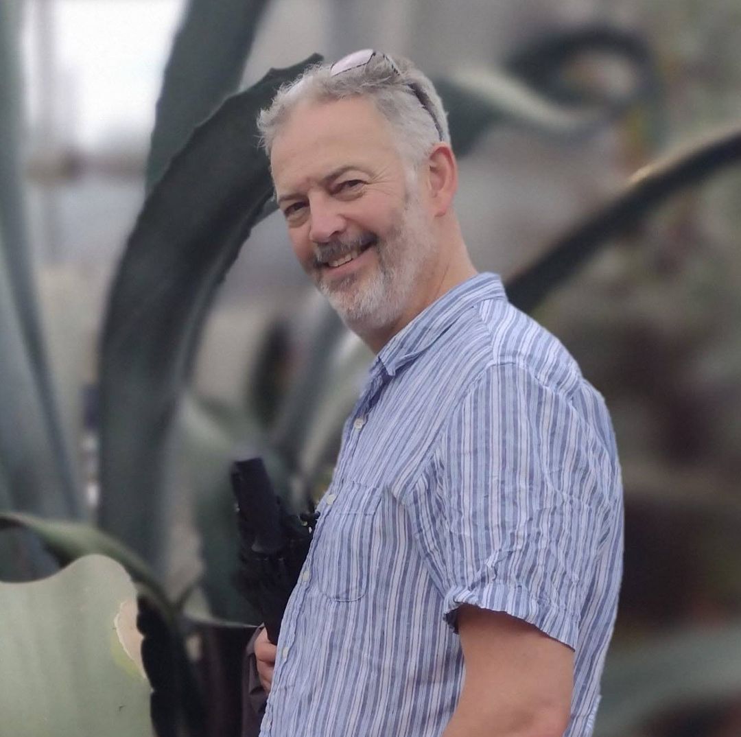 Roger Nowell, Artist Biography and Gallery | The Art Post